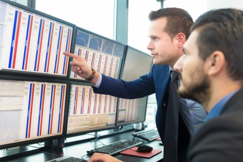 Learn Futures Trading Strategies With The Complete Day Trading Training ...